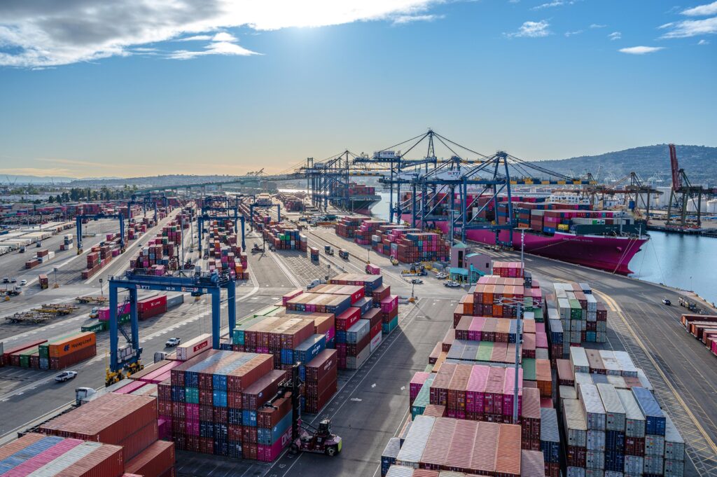 3 Problems Caused by the Congestion at U.S. Ports – Blog | Load Board
